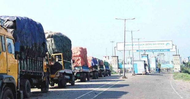 Indo-Bangla Trade time through Petrapole land port extended - India ...
