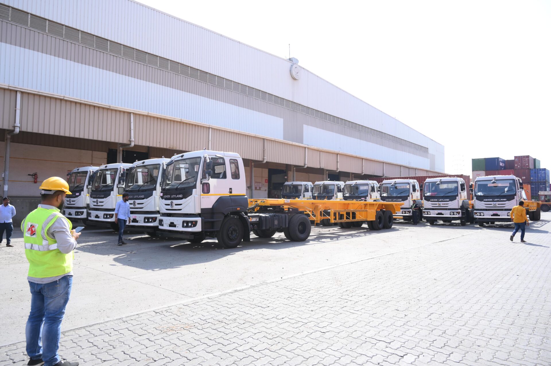 KSH Distriparks invests in 40 new trailers to bolster its fleet ...